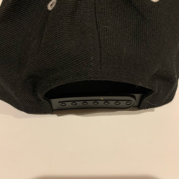 Accessories | The Muse Collections Unbranded Cap Black Gray | Poshmark